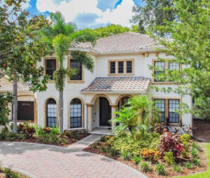 25 Front Yard Palm Tree Landscape Designs (with Pictures)